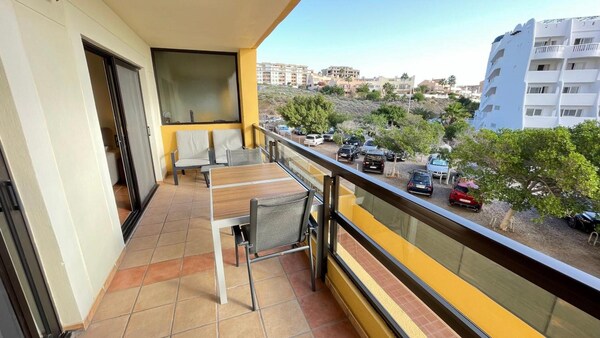 Vacation Apartment 'Ocean Golf San Miguel' With Sea View, Shared Pool And Wi-fi - Tenerife South Airport (TFS)