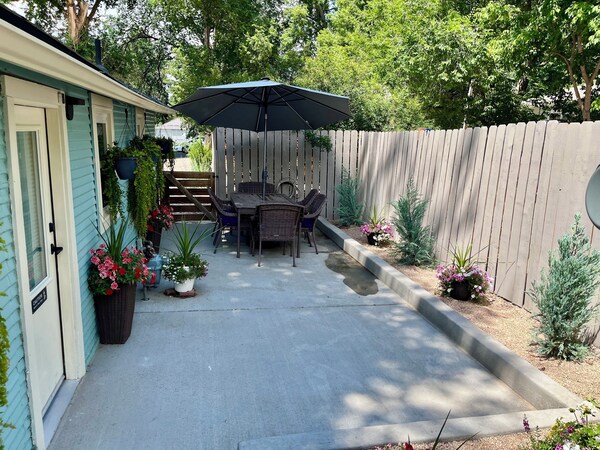 Charming 2-bedroom Cottage In Loveland Near Lake Loveland And Downtown. - Fort Collins, CO