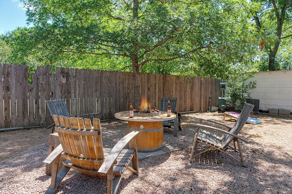 Hackberry Hideaway | Firepit | Great Yard - Fredericksburg