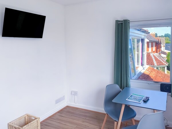 Glastonbury Studio - Sleeps2 -Free Parking - Glastonbury
