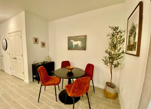 Relaxing West Ocala Escape  Modern 2-bedroom Townhome - Ocala, FL
