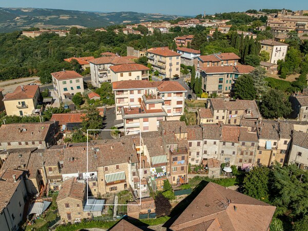 Holiday Home 'La Casetta' With Private Terrace, Private Garden And Wi-fi - Volterra