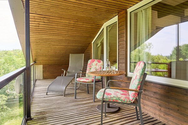 Ferienhaus Falkenweg - Ruhig Gelegen In Einer Sackgasse Mit Blick Auf Den Wennse - Scharbeutz