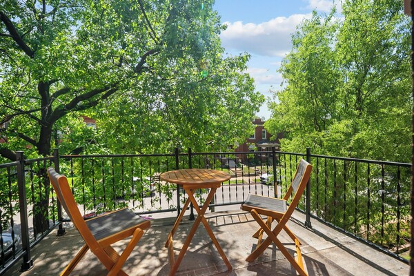 Charming 2-bedroom Apartment In Superb St. Louis With Wifi, Ac - Kirkwood, MO