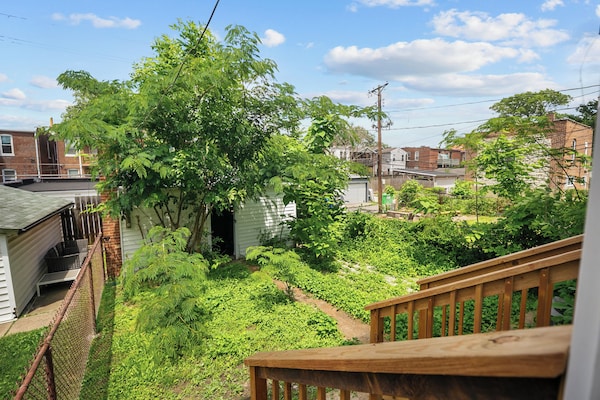 Charming 2-bedroom Apartment In Lovely St. Louis With Wifi, Ac - Kirkwood, MO