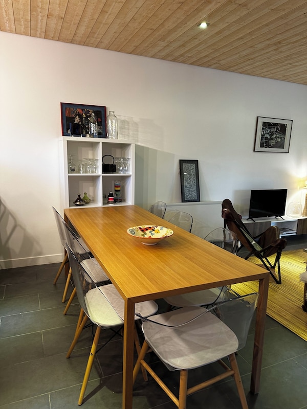 The Annex Just A Few Kilometers From Downtown Angers - Bauné