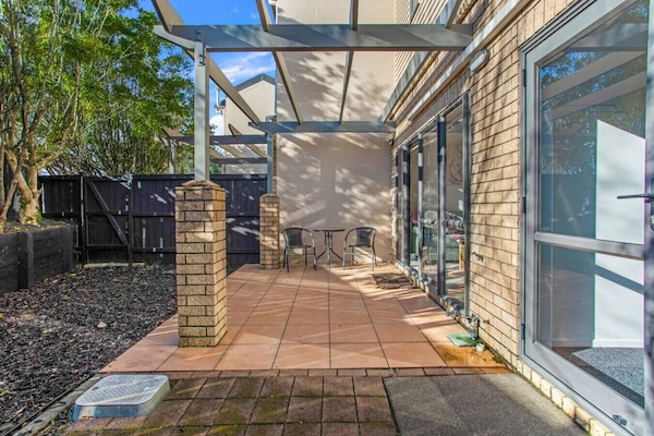 Sweet Sunshine Nest With Pool, Aircon And Parking - ワイヘケ島