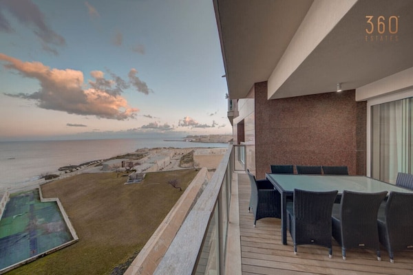 Tigne Seafront 3br Escape With Mesmerising Views! - La Valeta