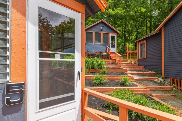 Newly Renovated Cottage On Main Street Alton Bay #5 - Lake Winnipesaukee, NH