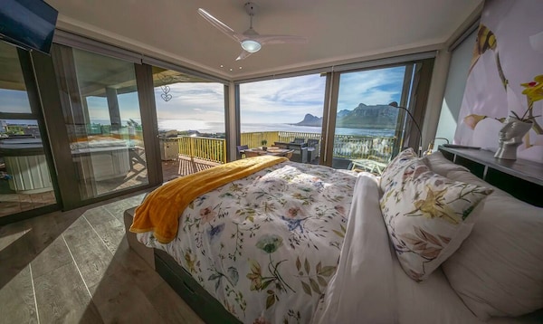 Dreamview Lodge @ The Butterfly Villa In Pringle Bay With Breathtaking Views - Cape Town