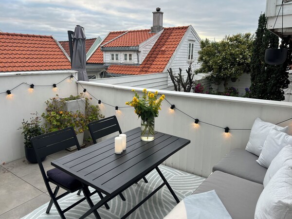 Villa Petite: Charming Charming With Beautiful View - Stavanger
