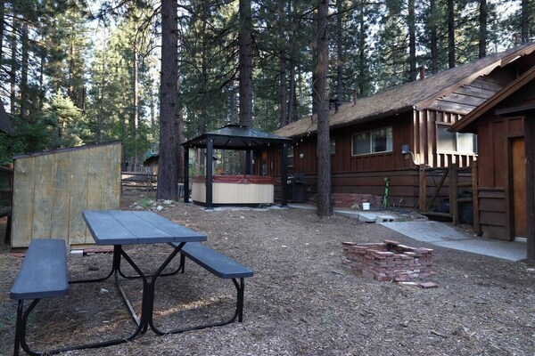 Big Bear Lake Moonridge Mountain Retreat - Big Bear, CA