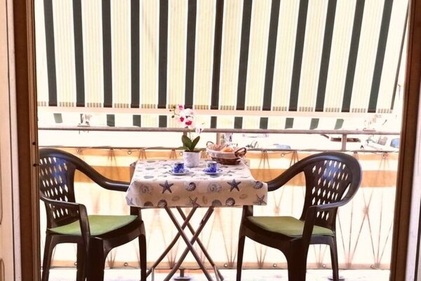 Rosa's Apartment - Olbia
