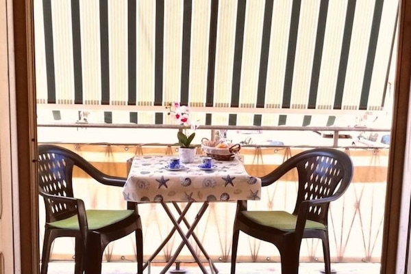 Rosa's Apartment - Olbia