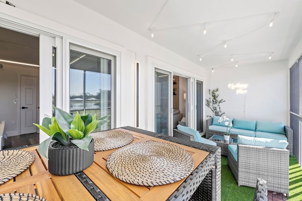 Golf View Venice Condo On Plantation Golf  Pool & Beach Close By - Venice, FL