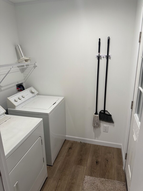 Peaceful Trailer - 3br, 2ba - Toledo, OH