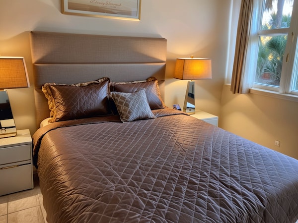 Santa Monica Bliss Cozy 1br Apartment W/ Resort Vibes - Santa Monica, CA