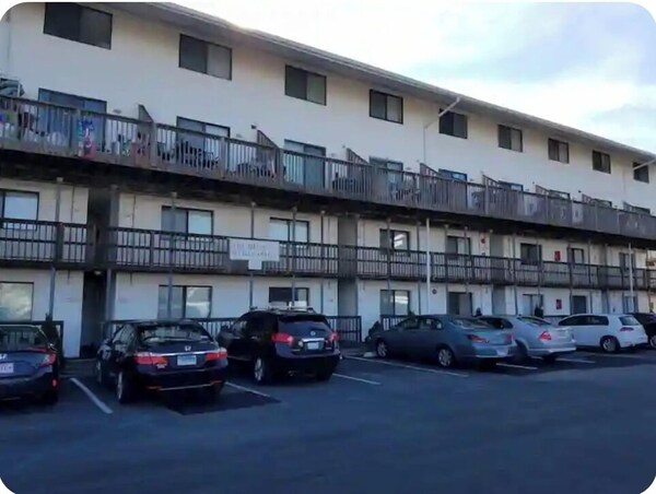 Charming 1-bedroom Condo @Jockey Beach Club In Lovely Ocean City With Ac. - Ocean Pines, MD