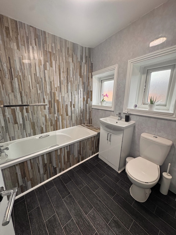 Grantham Road Gem - 3 Bed House In Newcastle - Gosforth