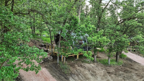 Escape To Cloud Nine Glamping In The Black Hills - Mount Rushmore, SD