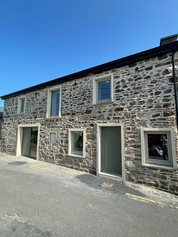 The Warehouse, Clifden Modern And Elegant - Clifden