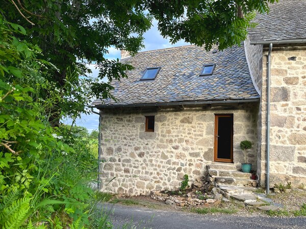 Maison De Vacances 'Le Chant Du Grillon' Avec Wi-fi - Lac de Maury