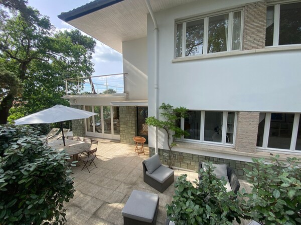 Grande Villa à Arcachon Pour 17 Personnes, 300 M², Vue Mer, Proche Plage - Arcachon