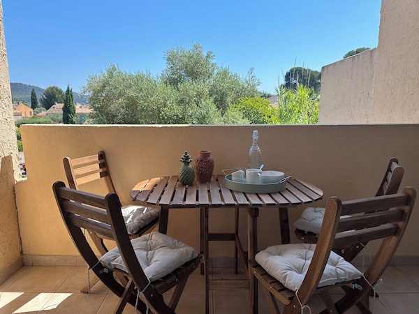 Pretty Studio For 4 People 10 Min From The Beautiful Beaches Of Saint Cyr Sur Mer - La Ciotat
