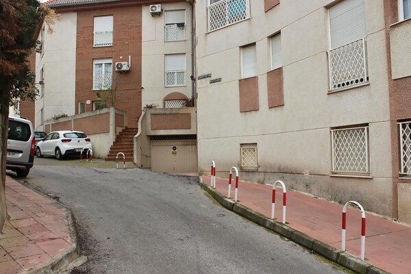 Appartement 'Luminoso Y Acogedor' Avec Vue Sur Les Montagnes, Wi-fi Et Climatisation - Cenes de la Vega