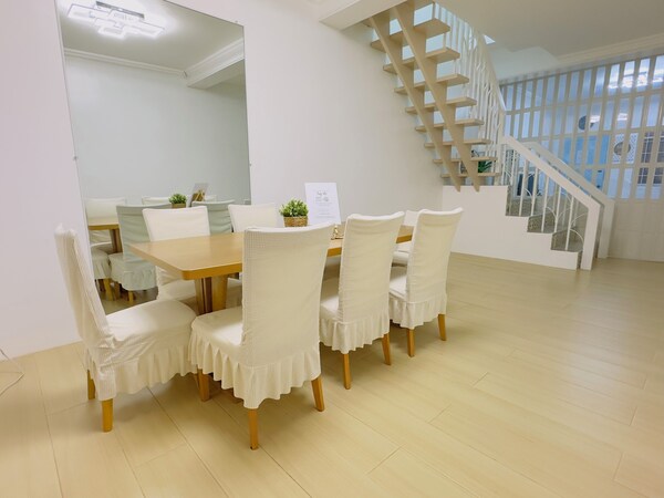 Modern Minimalist Townhouse In Paranaque City - Alfonso