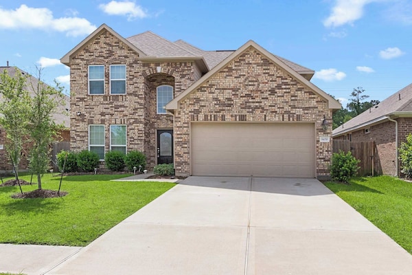 Navigate Stays Family Fun Hq Near It All - Sleeps 10 - Baytown, TX