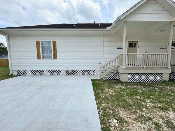 Texas Gulf Coast 3br 1ba - 보몬트