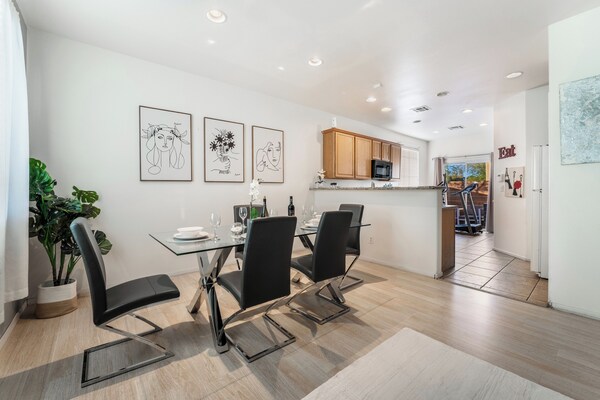 Vila Doll- 3bd In Great Location And All You Need For Best Vacation - Las Vegas, NV