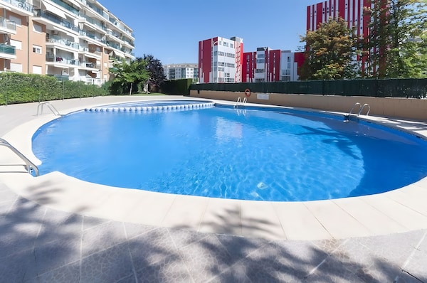 Apartment 'Calma Mar' With Shared Pool, Wi-fi And Air Conditioning - Gandía