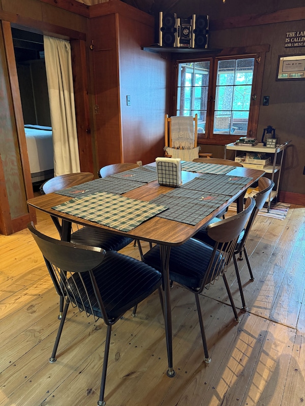Bay Of The Moon At Wolf Point - Pet Friendly! - Minnesota
