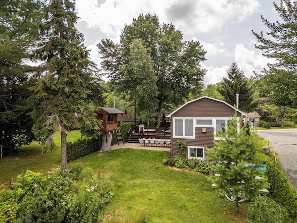 Chalet Directly On The Shores Of Magnificent Lake Lovering - Magog