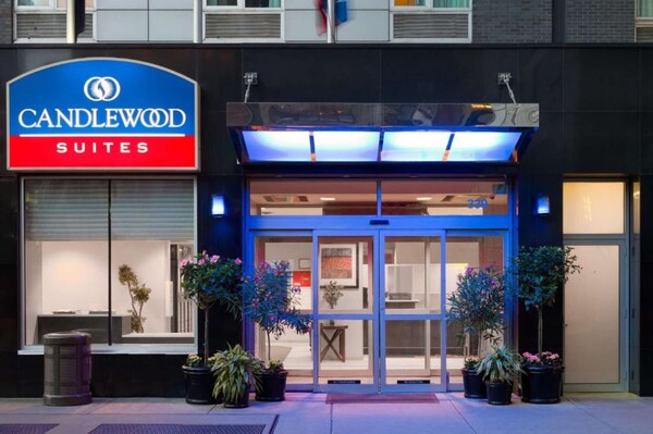Steps To Times Square | Full Kitchen. Pet-friendly - NYU,New York