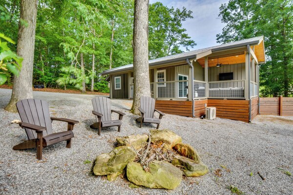 6 Mi To Helen: Romantic Georgia Cottage Hideaway! - Helen, GA