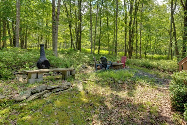 Game Room + Lake Access: Albrightsville Escape - Lake Harmony, PA