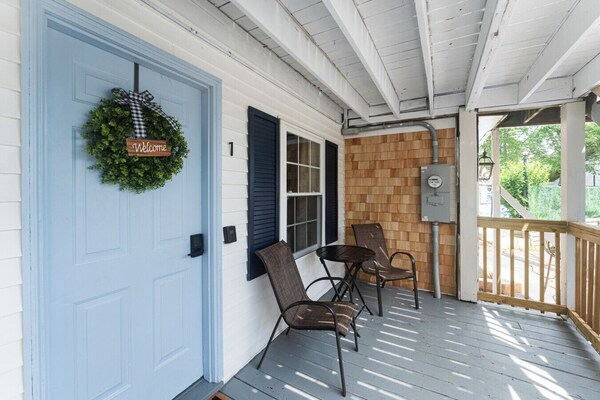 Heated Saltwater Pool +Short Walk To Beach+pier 1 - Kennebunkport, ME