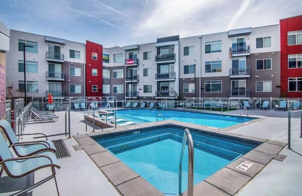 @Homeurbannest@element Cozy Kingbed Pool Wifi, Ac In Enchanting Salt Lake City - 솔트레이크시티