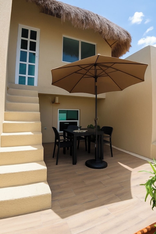 2 Bed/apartment Best Location In Playa! - Playa del Carmen