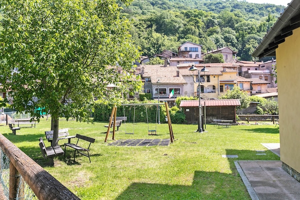 Viola Apartment, Casalzuigno, Italy - Brenta