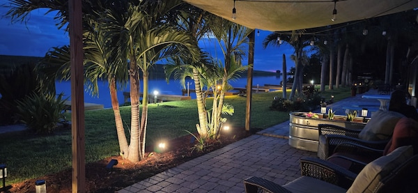 Waterfront Cabin With Boat Dock On Okeechobee Rim Canal - Lake Okeechobee, FL