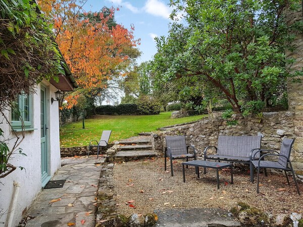 1 Bedroom Accommodation In Membury, Near Axminster - Honiton