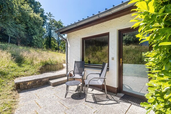 Bungalow 'Der Büffel' Mit Gemeinschaftsterrasse, Gemeinschaftsgarten Und Wi-fi - Fritzlar