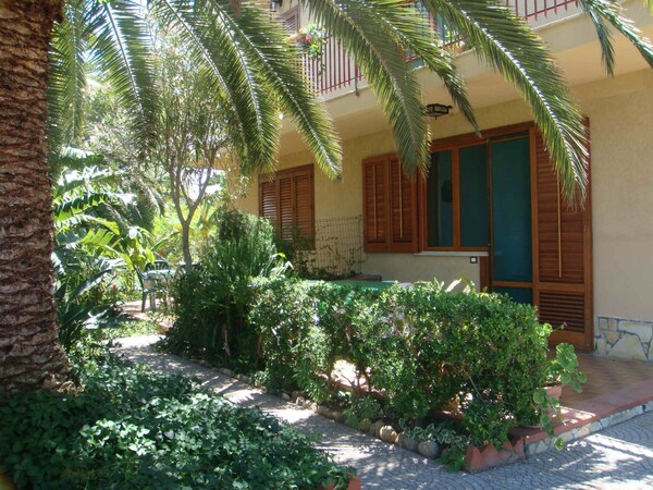Sea View Villa Near Beach And Center - Cefalù