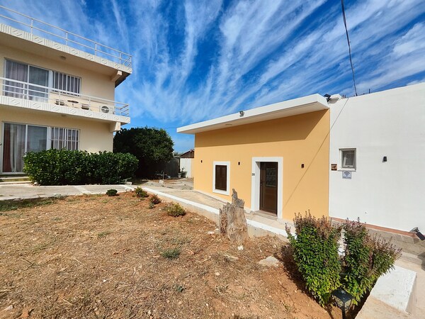 Helena Private Apartment Near Airport - Rhodes (Greece)