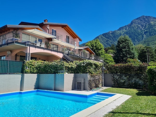 2-storey Apartment With Lake View, Terrace, Swimming Pool, In The Centre, Quiet - Colico