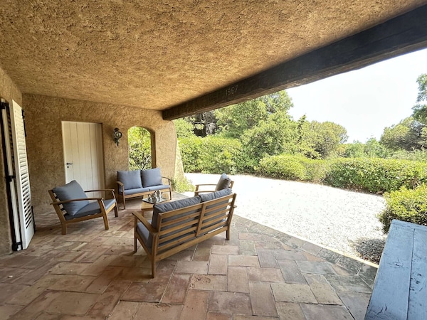 Mediterranean Villa Near Beach In Sainte-maxime - Sainte-Maxime